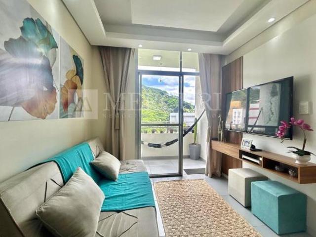 Apartamento no Guarujá, Enseada, 2 Quartos, Sendo 1 Suíte e Sacada Mercuri Imóveis Imobiliária n