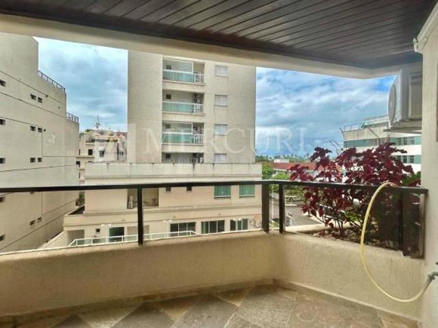 Apartamento no Guarujá, Enseada, 2 Quartos, Sendo 1 Suíte e Sacada Mercuri Imóveis Imobiliária n