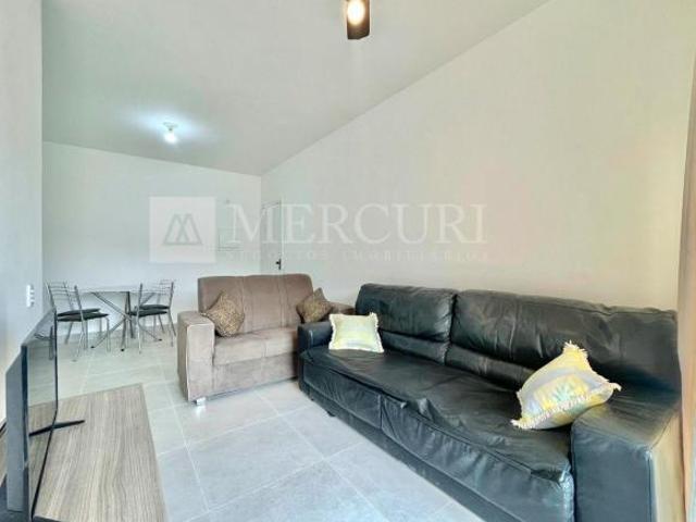 Apartamento no Guarujá, Enseada, 2 Quartos, Sendo 1 Suíte e Sacada Mercuri Imóveis Imobiliária n