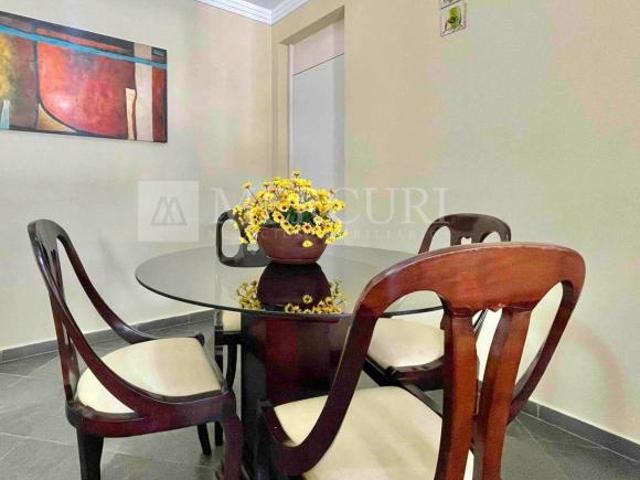Apartamento no Guarujá, Enseada, 2 Quartos, Sendo 1 Suíte e Sacada Mercuri Imóveis Imobiliária n