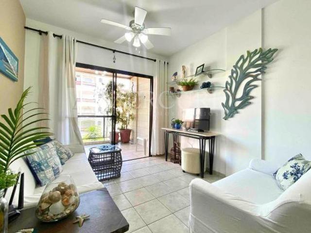 Apartamento no Guarujá, Enseada, 2 Quartos, Sendo 1 Suíte, Sacada Mercuri Imóveis Imobiliária no