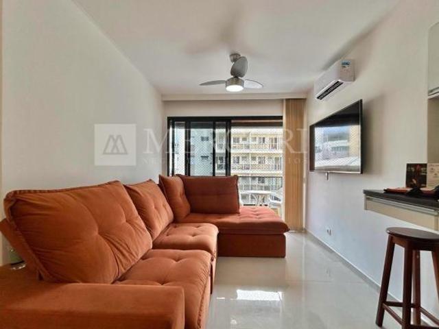 Apartamento no Guarujá, Enseada, 2 Quartos, 1 Suíte e Sacada Mercuri Imóveis Imobiliária no Guar