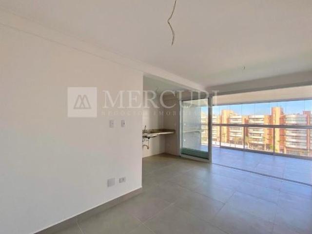 Apartamento no Guarujá, Enseada, Condomínio Beach Club, 2 Quartos, Sendo, 1 Suíte e Sacada com Vista