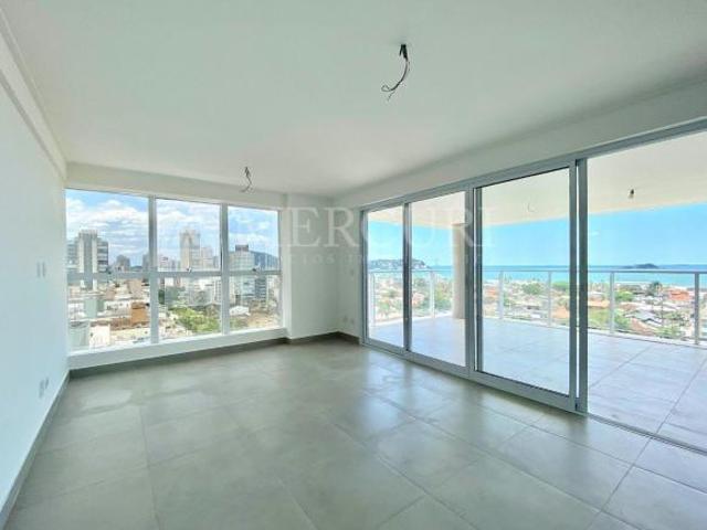 Apartamento no Guarujá, Enseada, Condomínio Beach Club, 3 Quartos, Sendo 1 Suíte e Varanda com Vista
