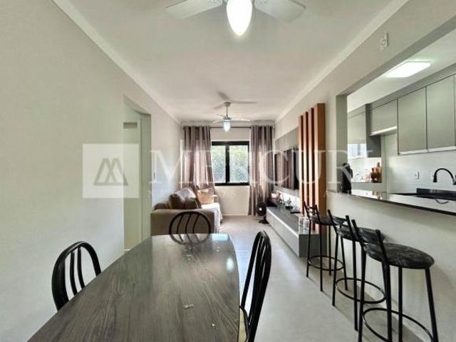 Apartamento no Guarujá, Enseada, Prédio com Lazer