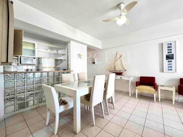 Apartamento no Guarujá, Enseada, Vista para o Mar com 2 Suítes Mercuri Imóveis Imobiliária no G
