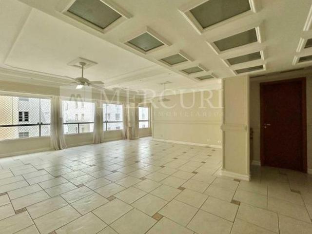 Apartamento no Guarujá, Pitangueiras, 4 Quartos e Vista Parcial do Mar Mercuri Imóveis Imobiliár
