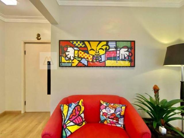 Apartamento no Guarujá, Pitangueiras, 4 Quartos, Sendo Suítes e Sacada com Vista Urbana Mercuri Im