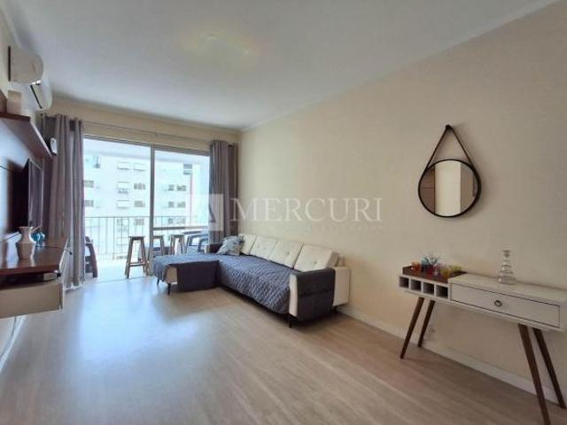 Apartamento no Guarujá, Pitangueiras, 3 Quartos, Sendo 1 Suíte e com Varanda com Vista para Mar Me