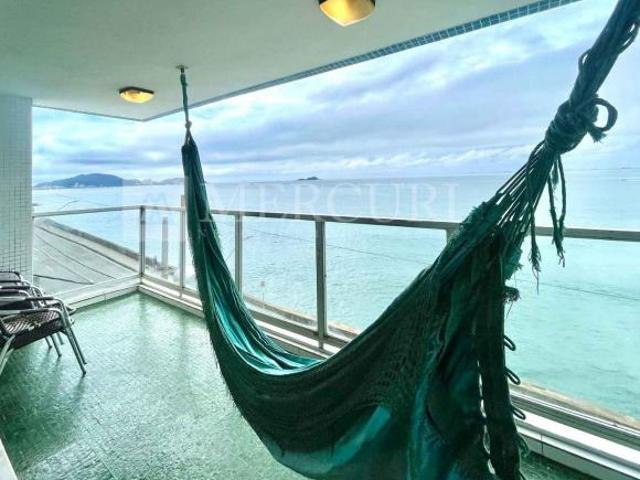Apartamento no Guarujá, Pitangueiras, 3 Quartos, Sendo 1 Suíte e Sacada com Vista Panorâmica para o