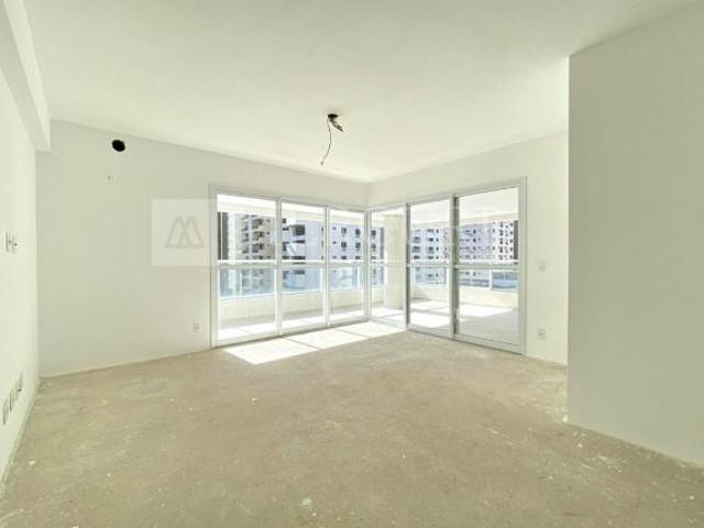 Apartamento no Guarujá, Pitangueiras, 3 Quartos, Sendo Suítes e Varanda Gourmet