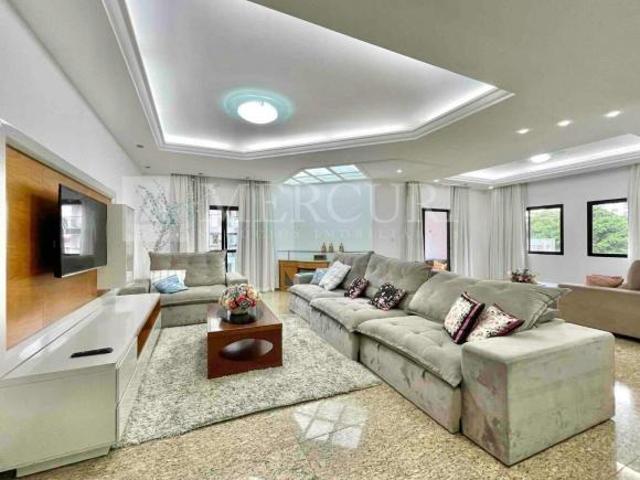 Apartamento no Guarujá, Pitangueiras, Espaçoso, Prédio com Lazer, 4 Suítes Mercuri Imóveis Imobi