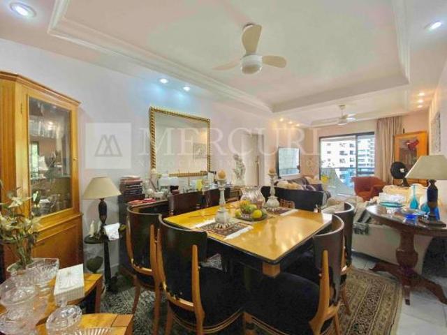 Apartamento no Guarujá, Pitangueiras, Próximo a Praia