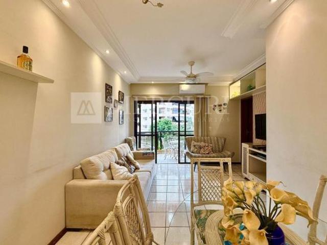 Apartamento no Guarujá, Praia da Enseada, 3 Dormitórios, Mobiliado, Prédio com Lazer