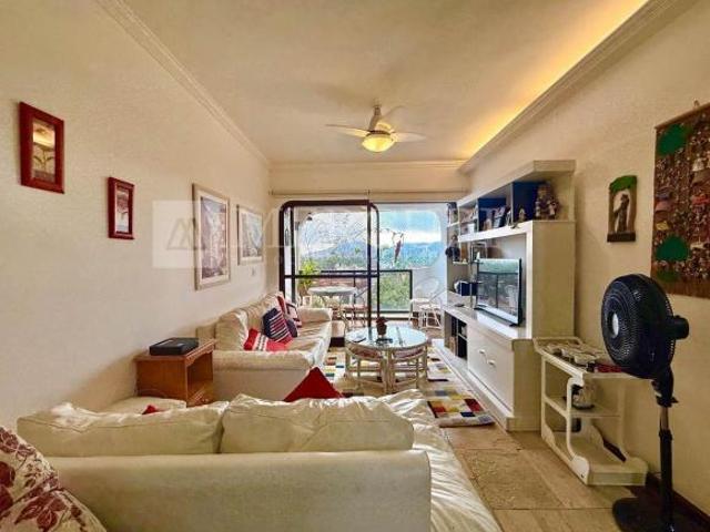 Apartamento no Guarujá, Praia da Enseada, 3 Quartos, Sendo 1 Suíte e Sacada Mercuri Imóveis Imo