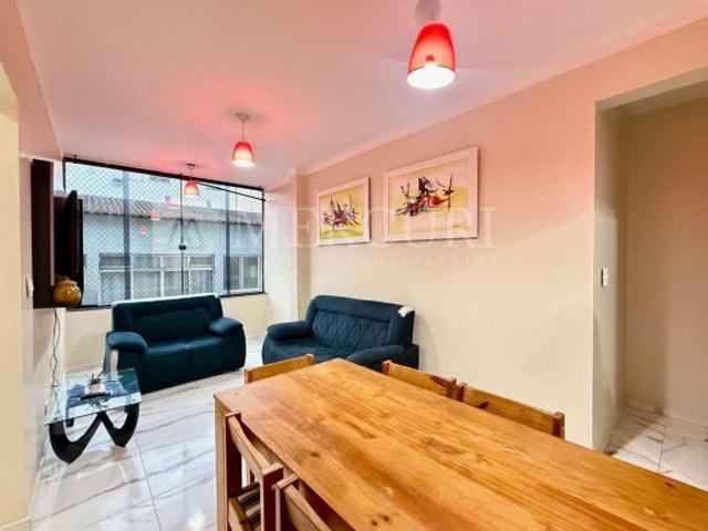 Apartamento no Guarujá, Praia da Enseada, 2 Quartos e Varanda Mercuri Imóveis Imobiliária no Gua