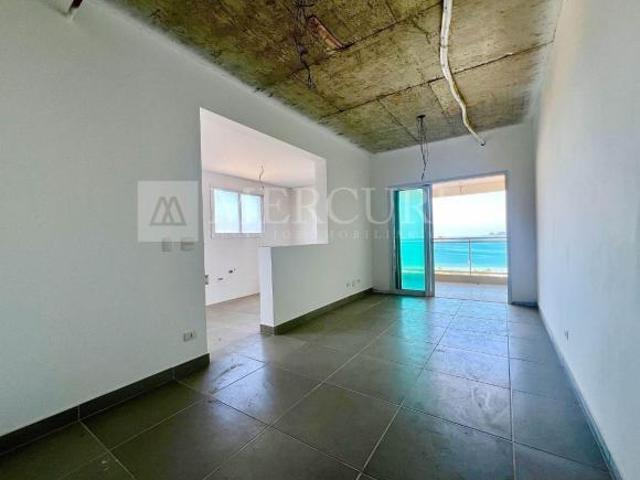 Apartamento no Guarujá, Praia da Enseada, 2 Quartos, Sendo 1 Suíte e Varanda com Vista Mar Mercuri