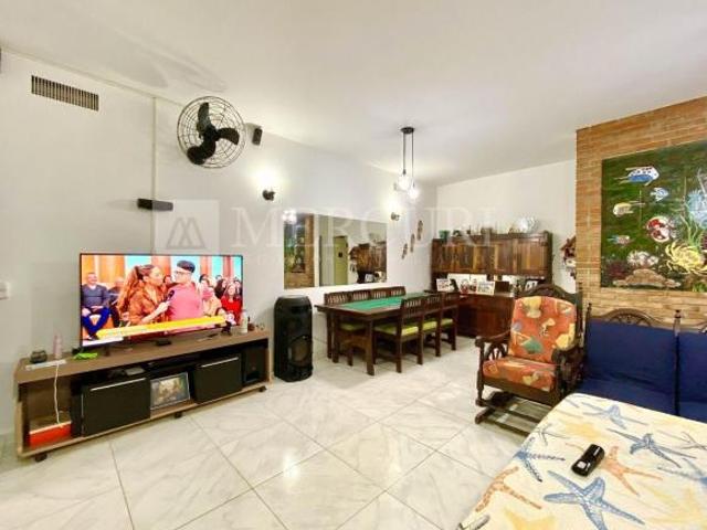 Apartamento no Guarujá, Praia da Enseada, 4 Quartos, sendo 2 Suítes, Espaço Gourmet e Piscina Merc