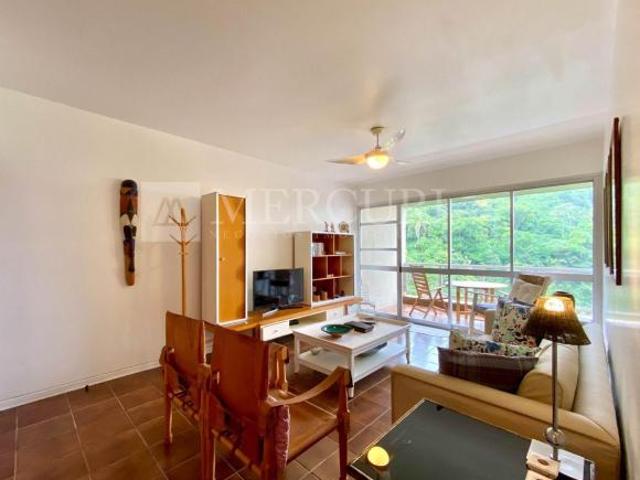 Apartamento no Guarujá, Praia das Pitangueiras, 3 Quartos, sendo Suítes, Vista para o Mar e Lazer no