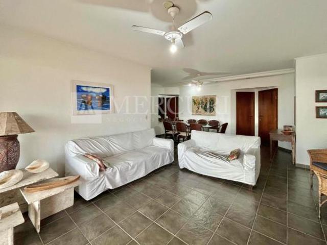 Apartamento no Guarujá, 3 Quartos, Sendo 1 Suíte e Sacada com Vista para o Mar Mercuri Imóveis I