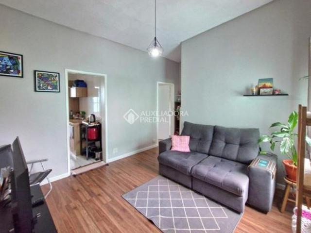 Apartamento no Humaitá 1 dormitório MOBILIADO