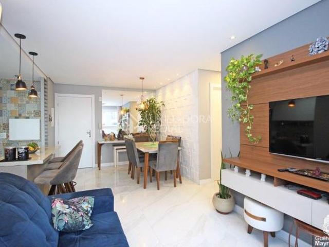 Apartamento no Icon de andar alto e vista definida