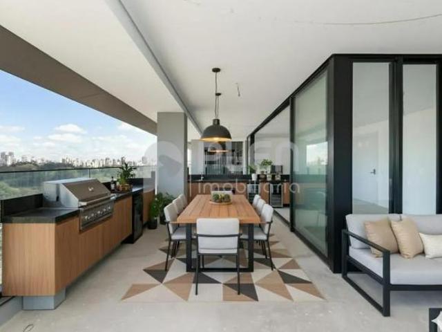 Apartamento no Ibirapuera com 3 Suítes e 4 Vagas à venda, São Paulo, SP