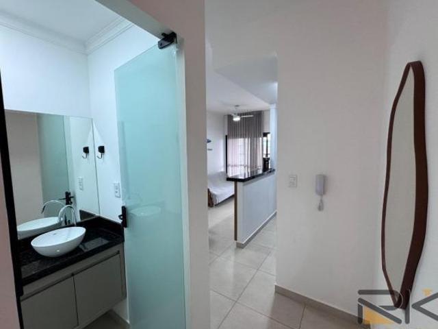 Apartamento no Itaguá com 2 suítes,1 lavabo, 1 vaga de garagem,varanda gourmet com churrasqueira