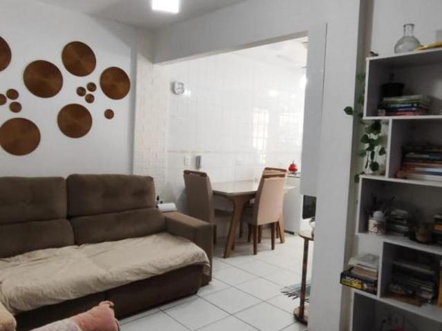 APARTAMENTO NO ITAGUÁ EM UBATUBA