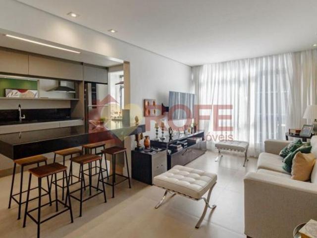 Apartamento no Itaim, 105m³, reformado e mobiliado, 3 dormitórios sendo 1 suíte, com lazer
