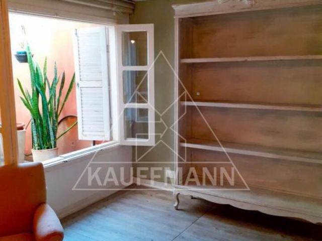 Apartamento no Itaim Bibi á venda 3 Dormitórios 1 Suíte, 2 Vagas 165m²A.Ú