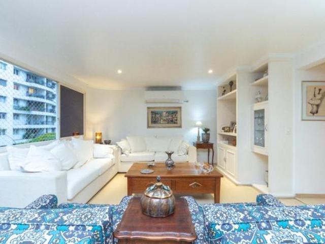 Apartamento no Itaim Bibi com 149m², 3 quartos, 1 suíte, 2 vagas