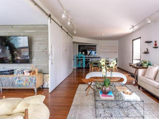 Apartamento no Itaim Bibi Condomínio Regent Park