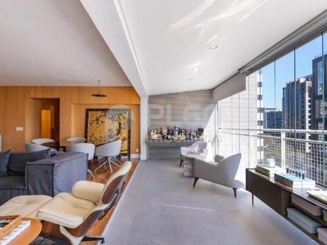 Apartamento no Itaim Bibi de 169m² com 3 Suítes e 3 Vagas à venda, São Paulo, SP