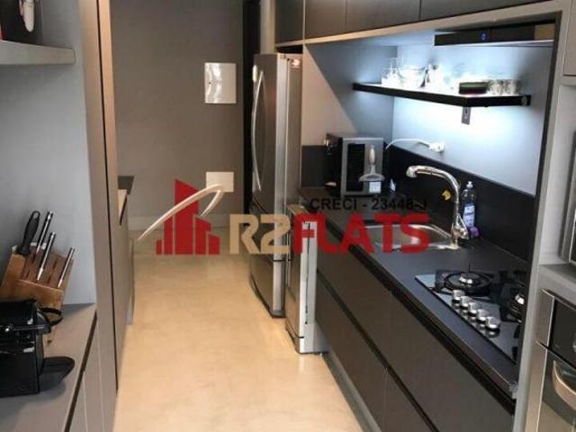 Apartamento no Itaim Bibi em localização estratégica, ideal para morar ou investir