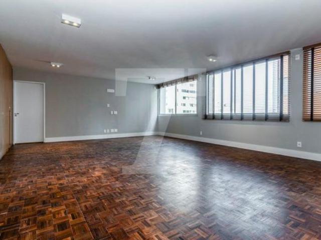 Apartamento no Itaim com 2 quartos