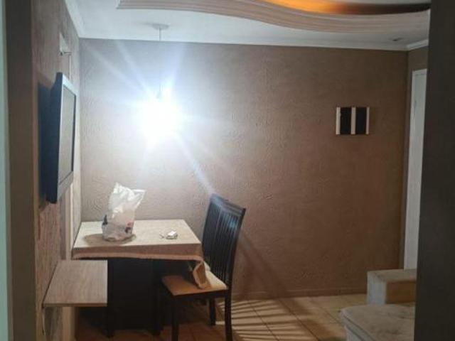 Apartamento no Itaim Paulista 2 dormitórios com vaga