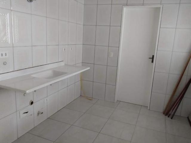Apartamento no Itaim Paulista em São Paulo SP código 2095688