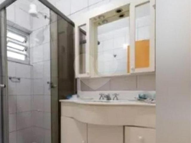 Apartamento com 2 quartos à venda em Cerqueira césar SP