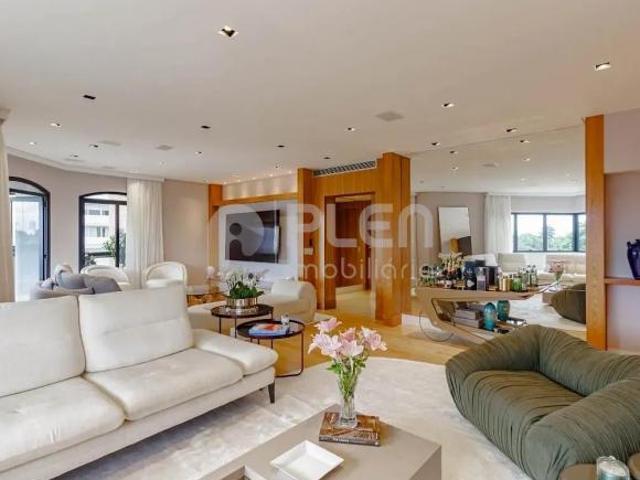Apartamento no Jardim América de 260m² com 4 Suítes e 4 Vagas à venda, São Paulo, SP