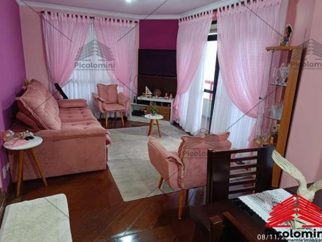Apartamento no Jardim Avelino com 131m2, 3 quartos 1 Suíte, Sala ampla, 2 vagas de garagem, quarto