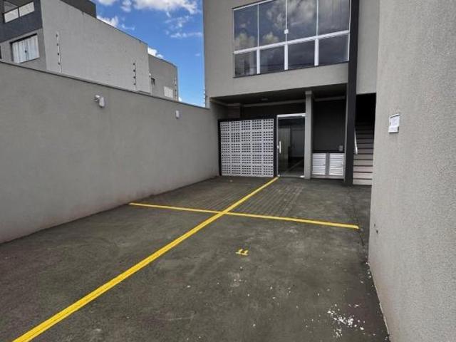 Apartamento no Jardim Botânico: 3 quartos, 1 suíte, 2 vagas de garagem! Venha conhecer essa oportuni