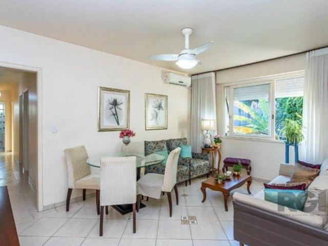 Apartamento no Jardim Botânico de 3 dormitórios dependência e 2 vagas