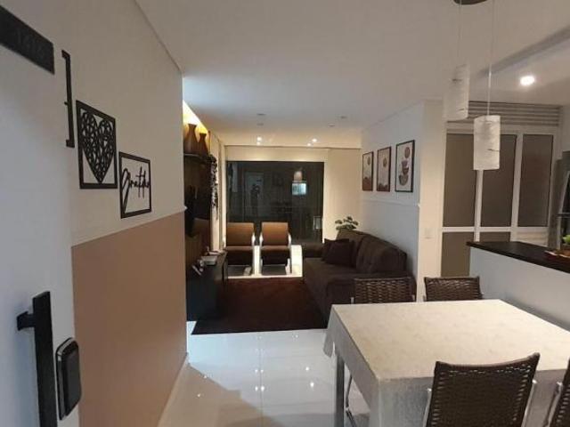Apartamento no Jardim Flor da Montanha em Guarulhos SP código 2095322