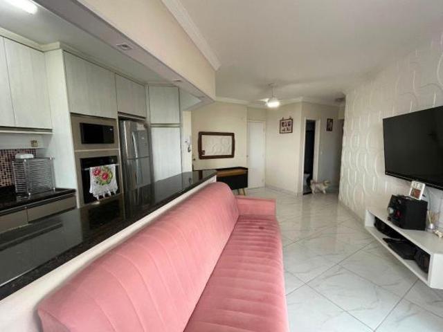 Apartamento no Jardim Imperador