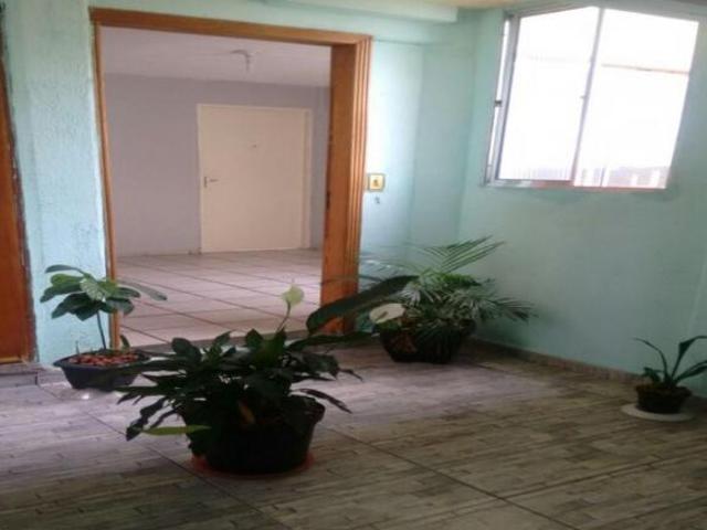 APARTAMENTO NO JARDIM IGATEMI / MARILU EM GUAIANAZES ACESSO AV RAGUEB CHOHFI
