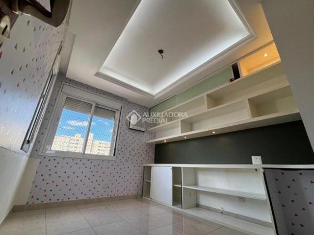 Apartamento no Jardim Itu em Porto Alegre