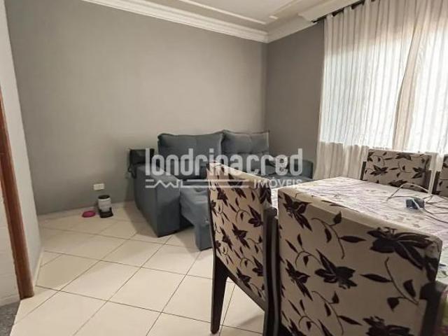 Apartamento no Jardim Jamaica em Londrina com 2 quartos, cozinha planejada e ótima localização próxi