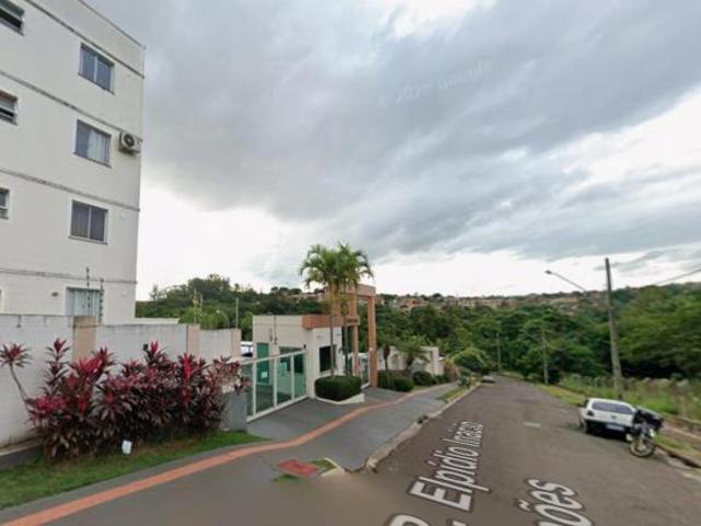 Apartamento no Jardim Maria Luiza, Londrina PR