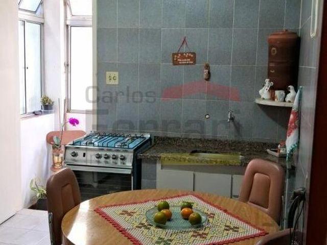 APARTAMENTO NO JARDIM SÃO PAULO COM 1 DORMITÓRIO, POSSUI 1 VAGA DE GARAGEM